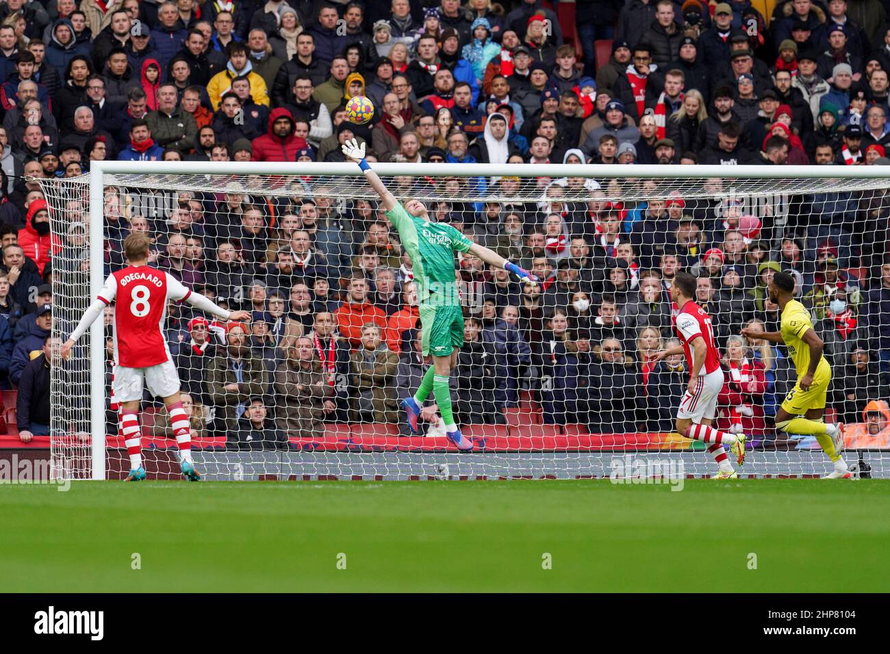 Aaron Ramsdale #32 of Arsenal makes a fine save Stock Photo - Alamy