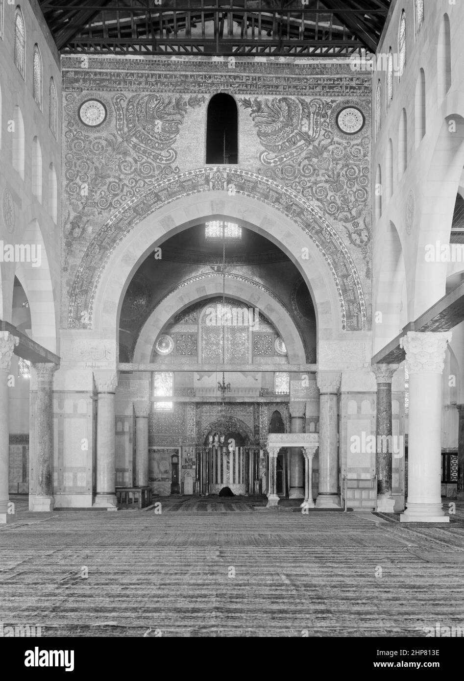 Middle East History: Mosque el Aksa [i.e. al-Aqsa] close up arch ...