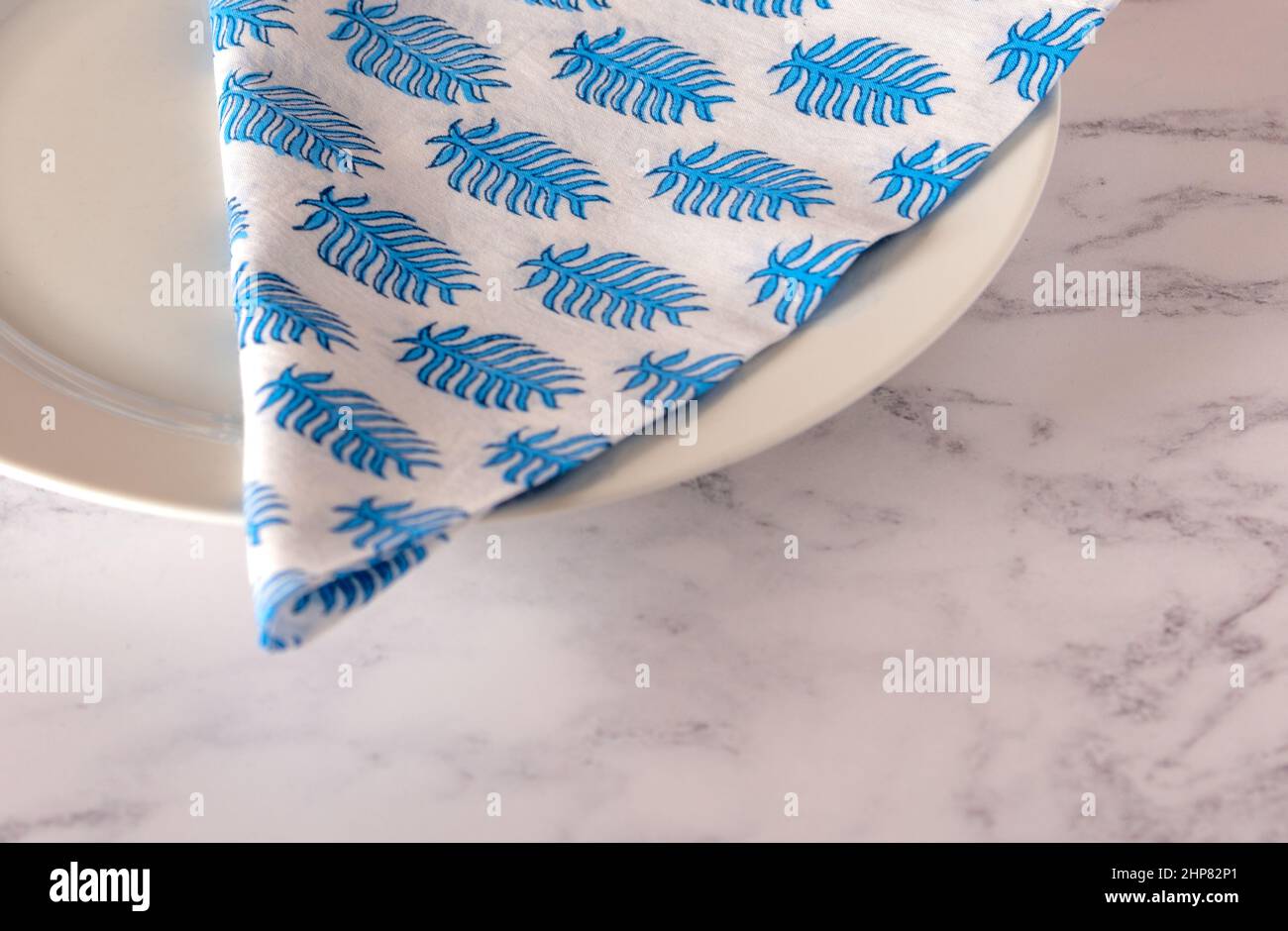 Still life of plate with and napkin Stock Photo - Alamy