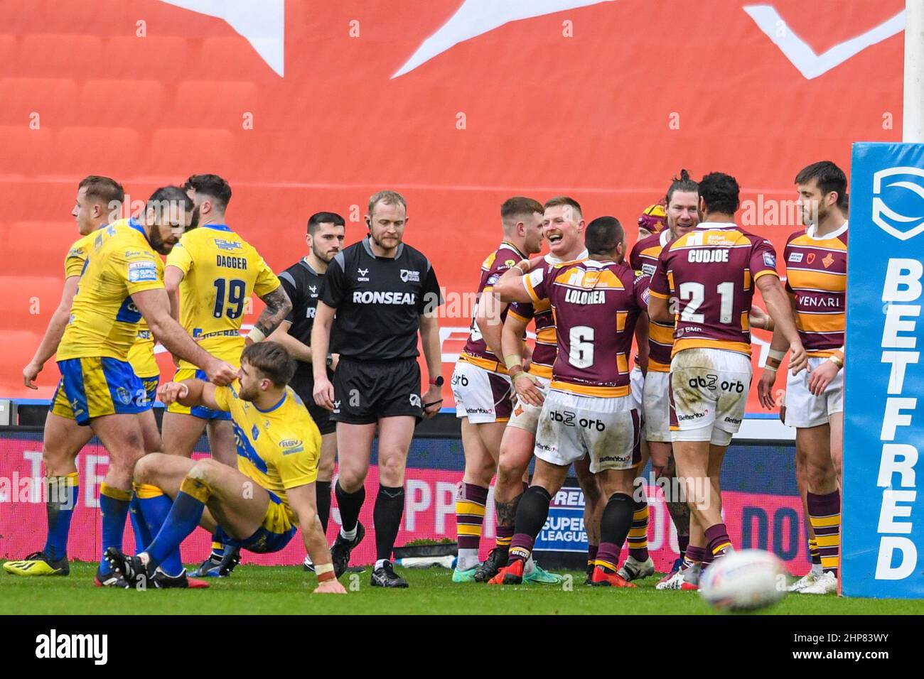 Luke yates cele hi-res stock photography and images - Alamy