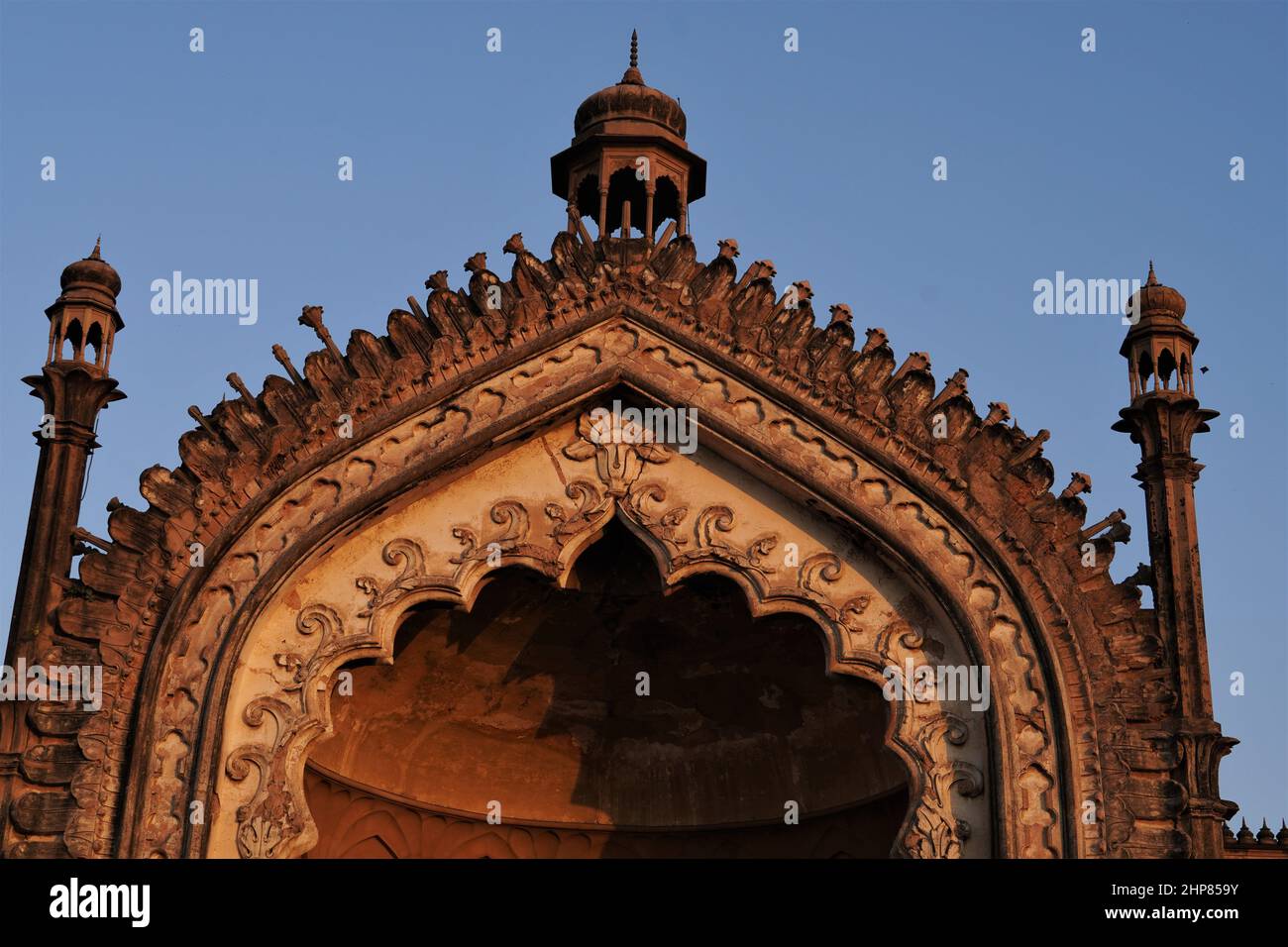 Roomi gate hi-res stock photography and images - Alamy