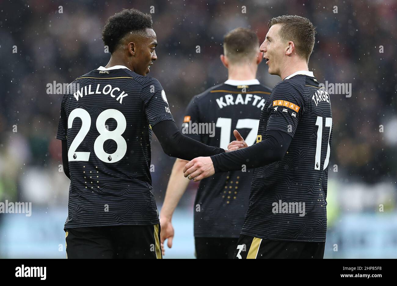 Matt targett joe willock hi-res stock photography and images - Alamy