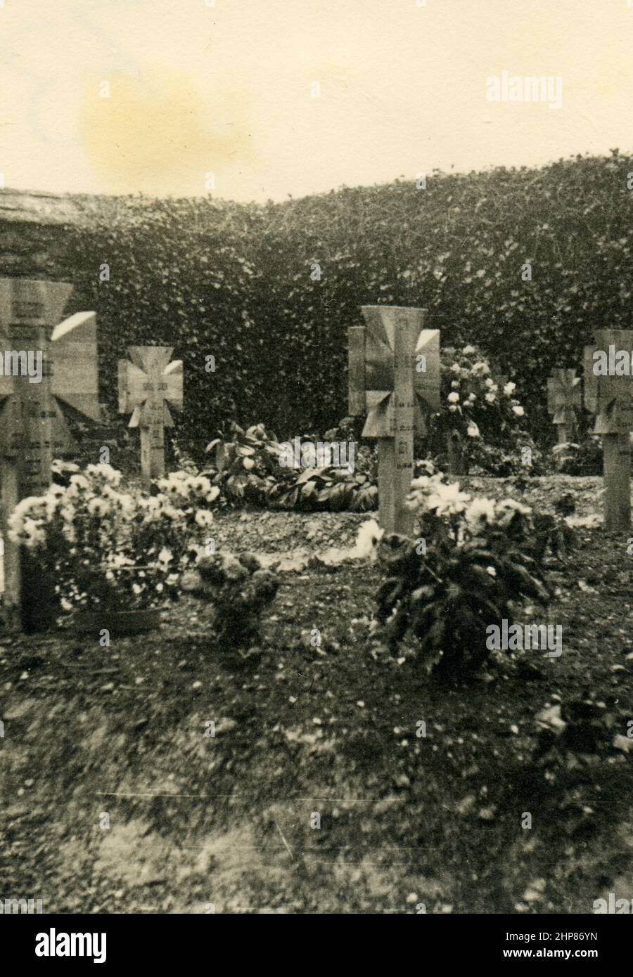 WWII WW2 german soldiers invades France - 19 october 1940, Rennes ...