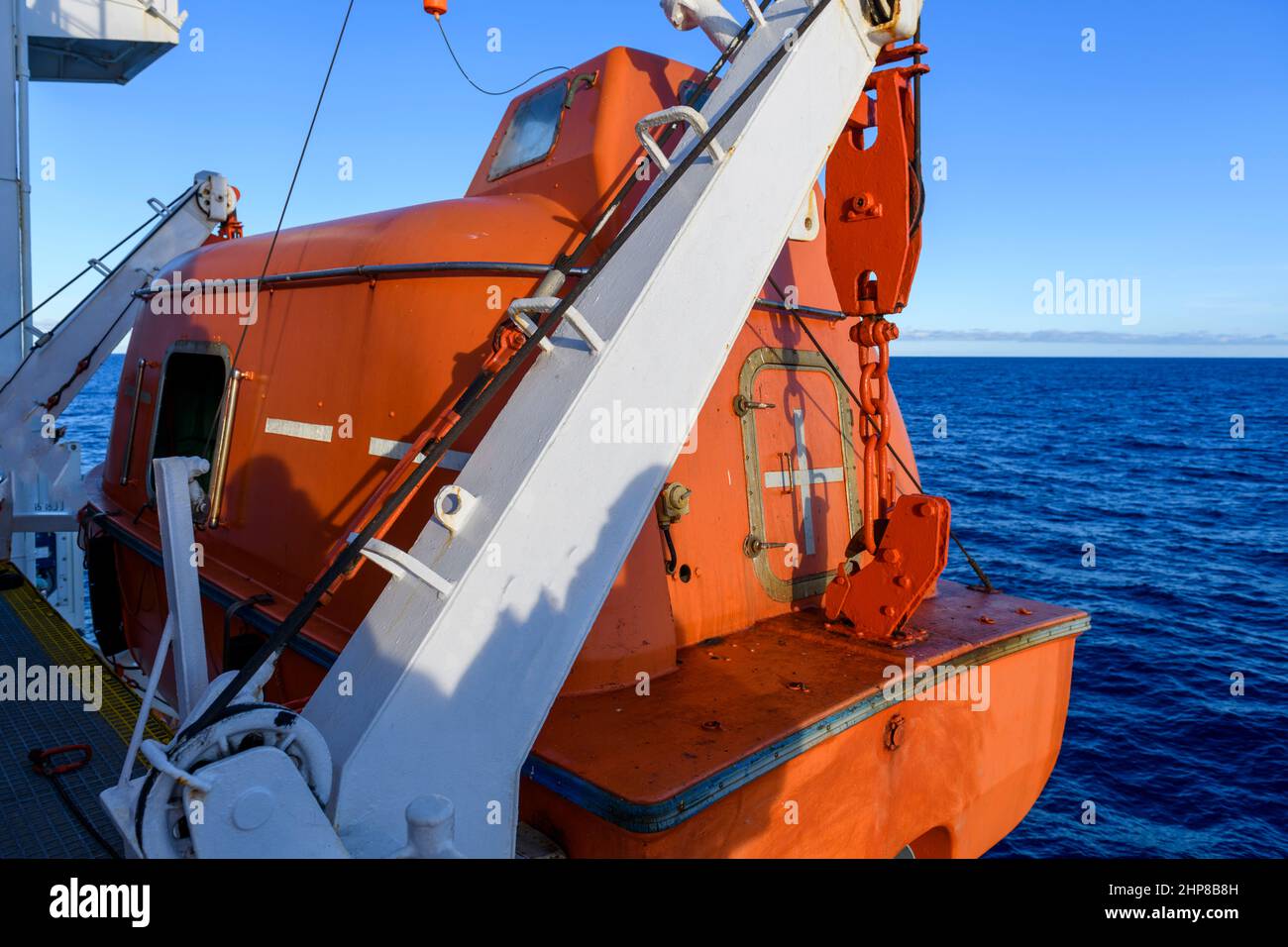 Enclosed lifeboat water hi-res stock photography and images - Alamy
