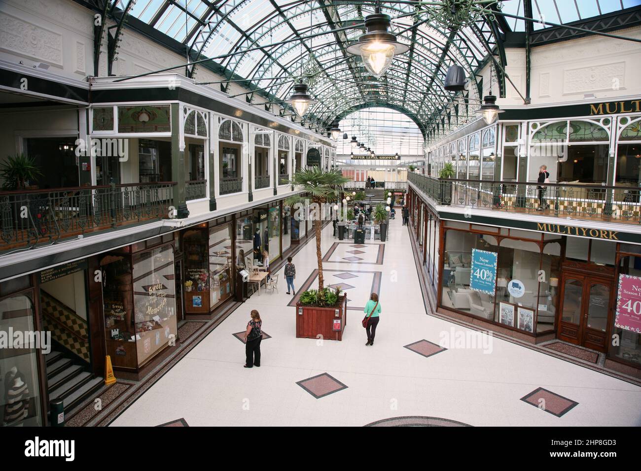 Wayfarers Arcade view upper level Stock Photo - Alamy
