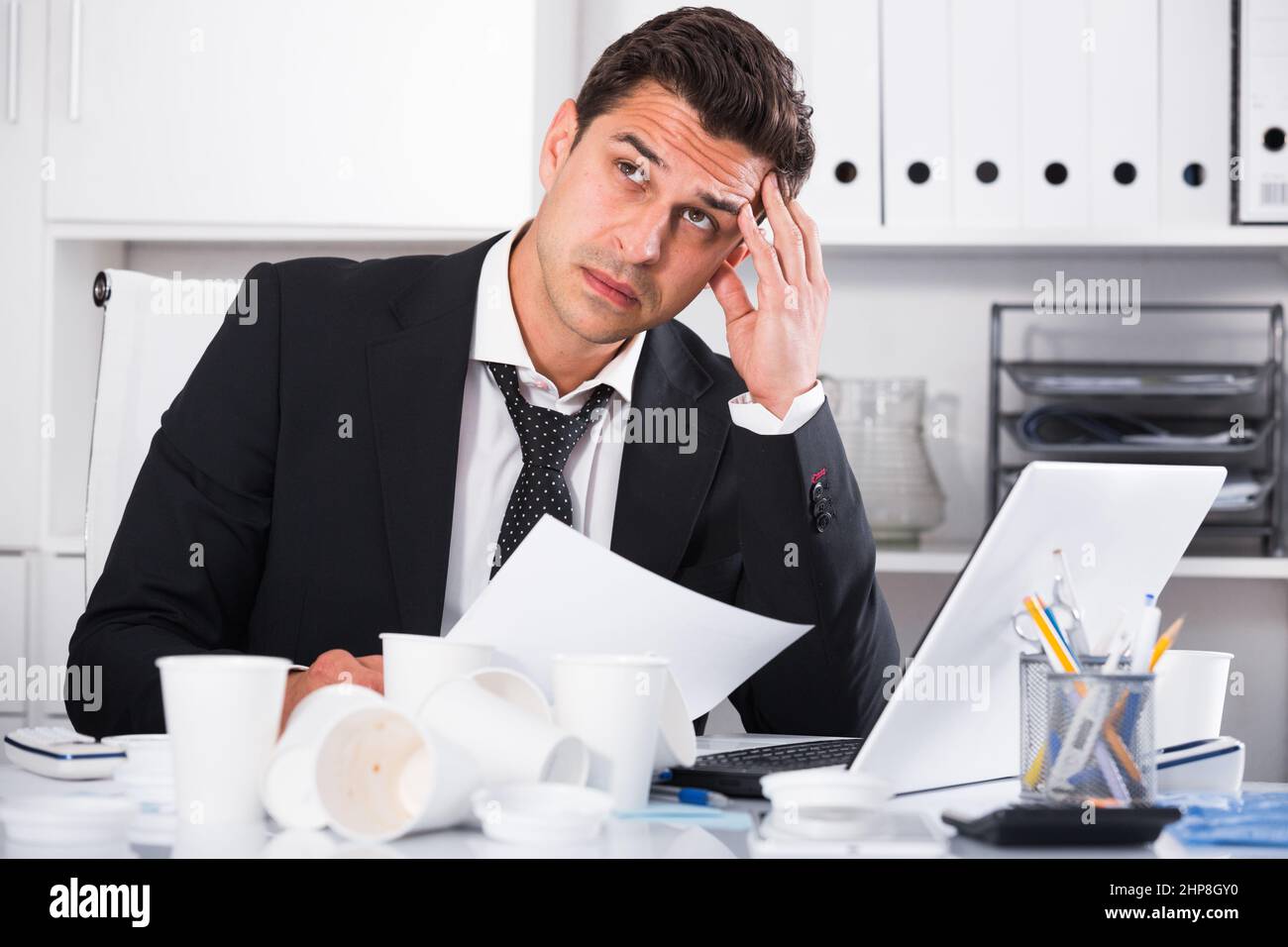 Working office heat hi-res stock photography and images - Alamy