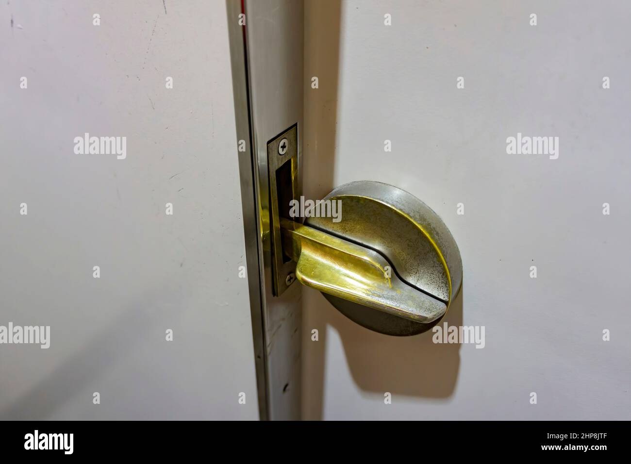 Osaka school hi-res stock photography and images - Alamy