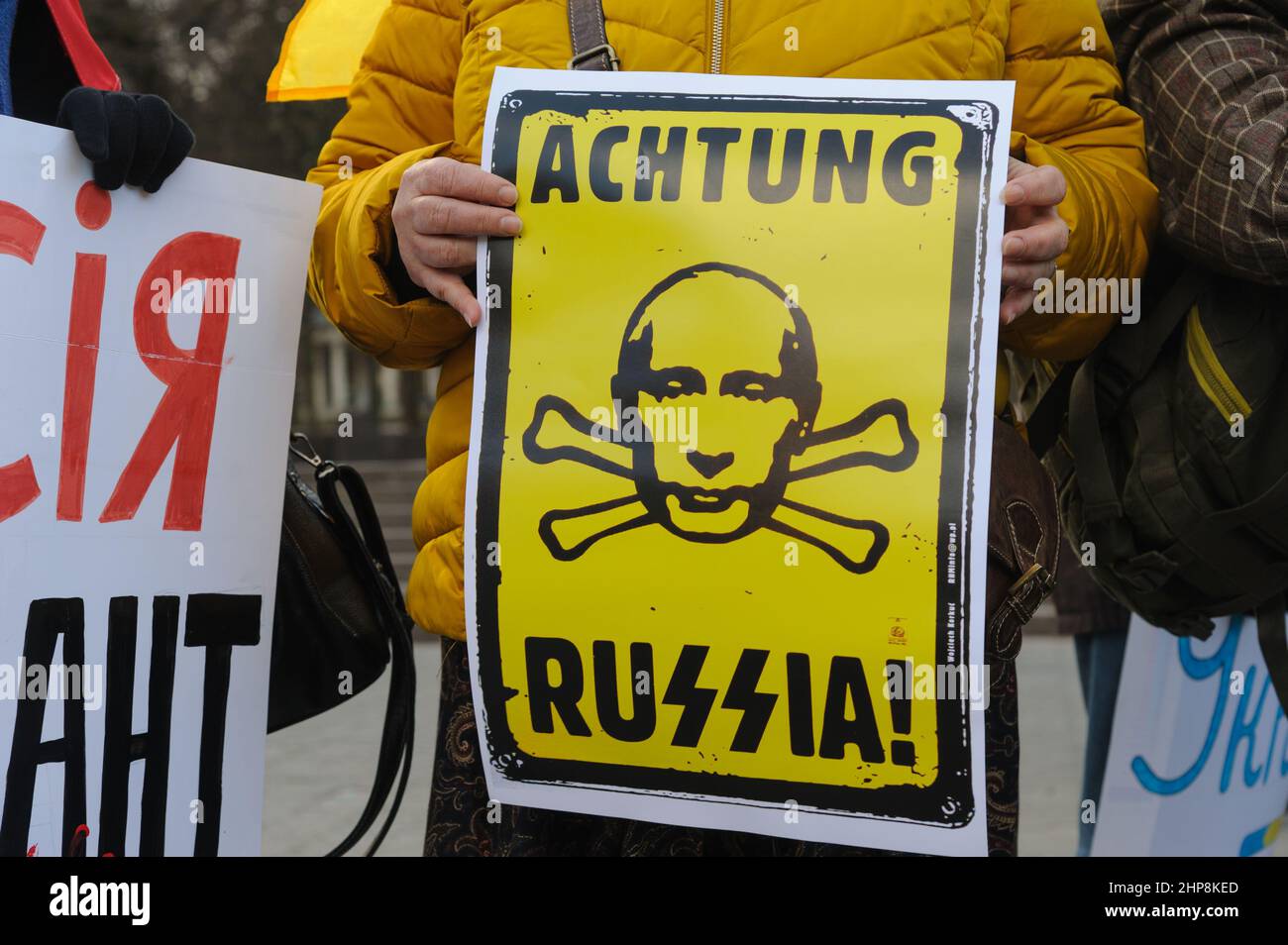 Russian man holds placard hi-res stock photography and images - Alamy