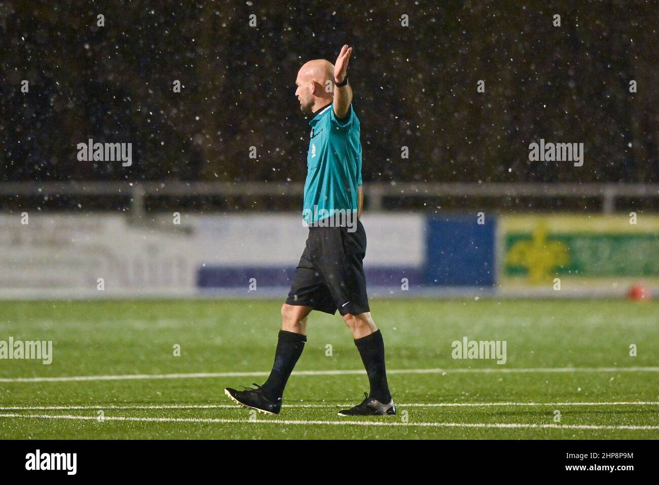 ALKMAAR, NETHERLANDS - FEBRUARY 19: referee R. Punt during the Dutch ...