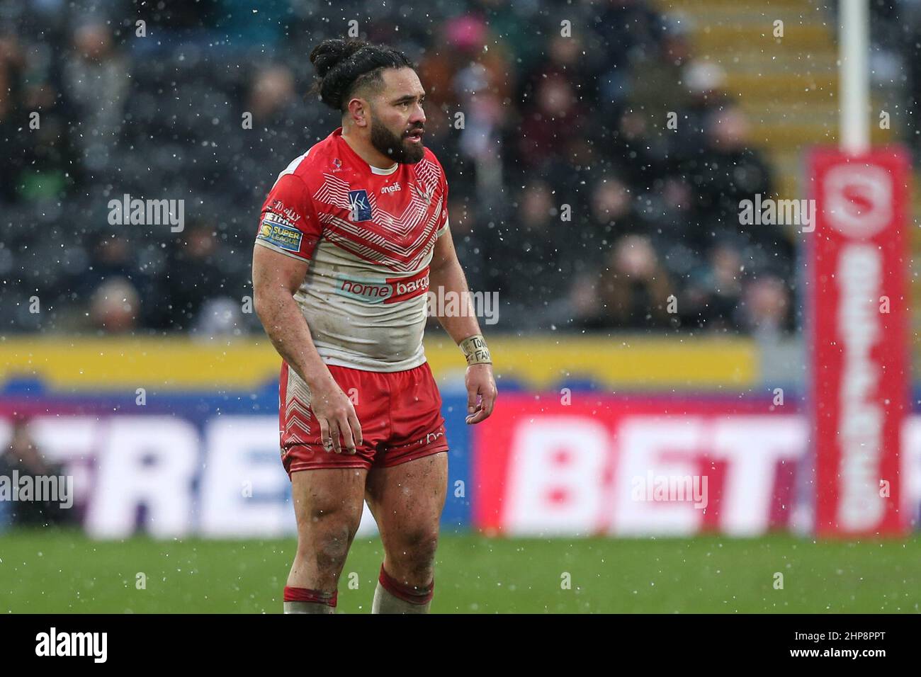 Konrad Hurrell (23) of St Helens during the game ] Stock Photo - Alamy