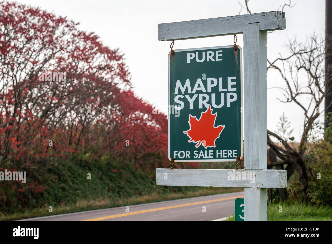 Maple syrup sign hi-res stock photography and images - Alamy