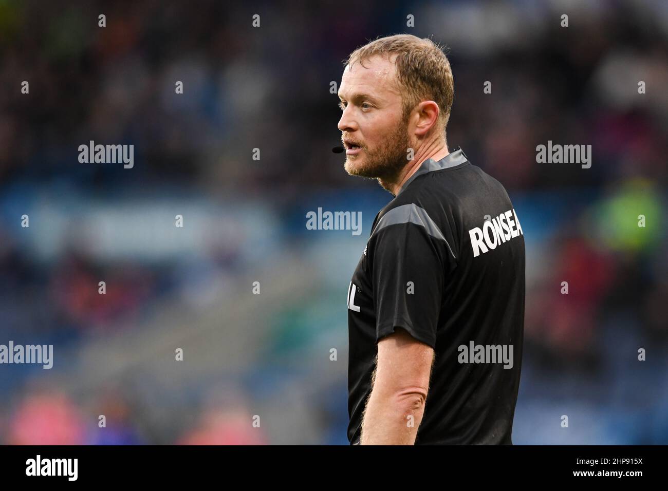 Referee Robert Hicks in action during the game Stock Photo - Alamy