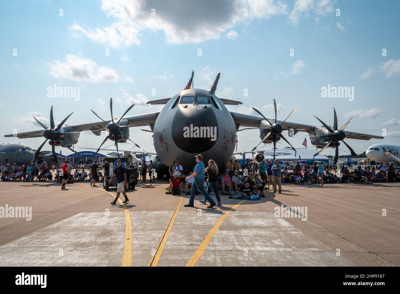 Eaa airventure oshkosh wisconsin airplane air show hi-res stock ...