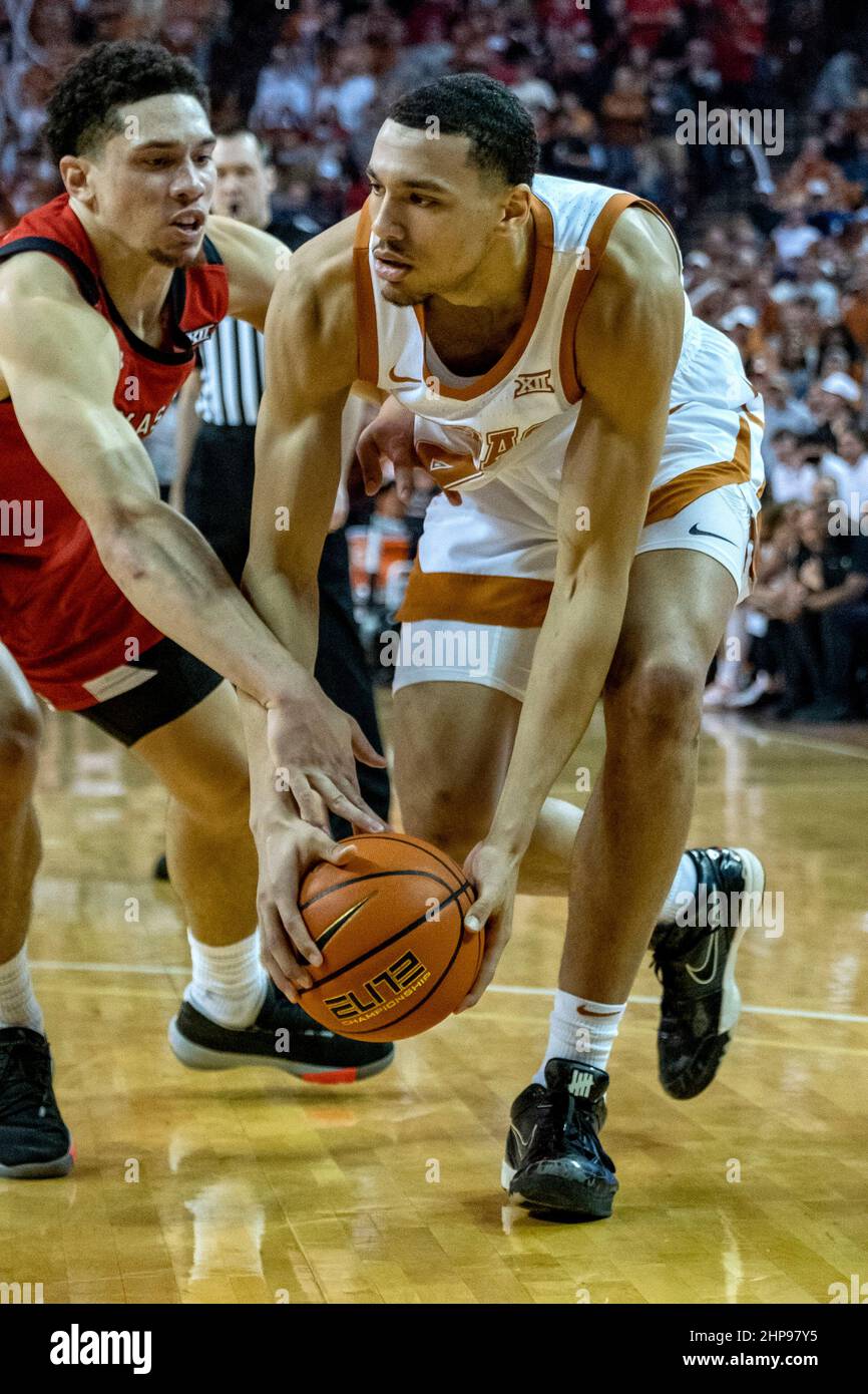 Feb 19, 2022. Dylan Disu #4 of the #20 Texas Longhorns in action vs the ...