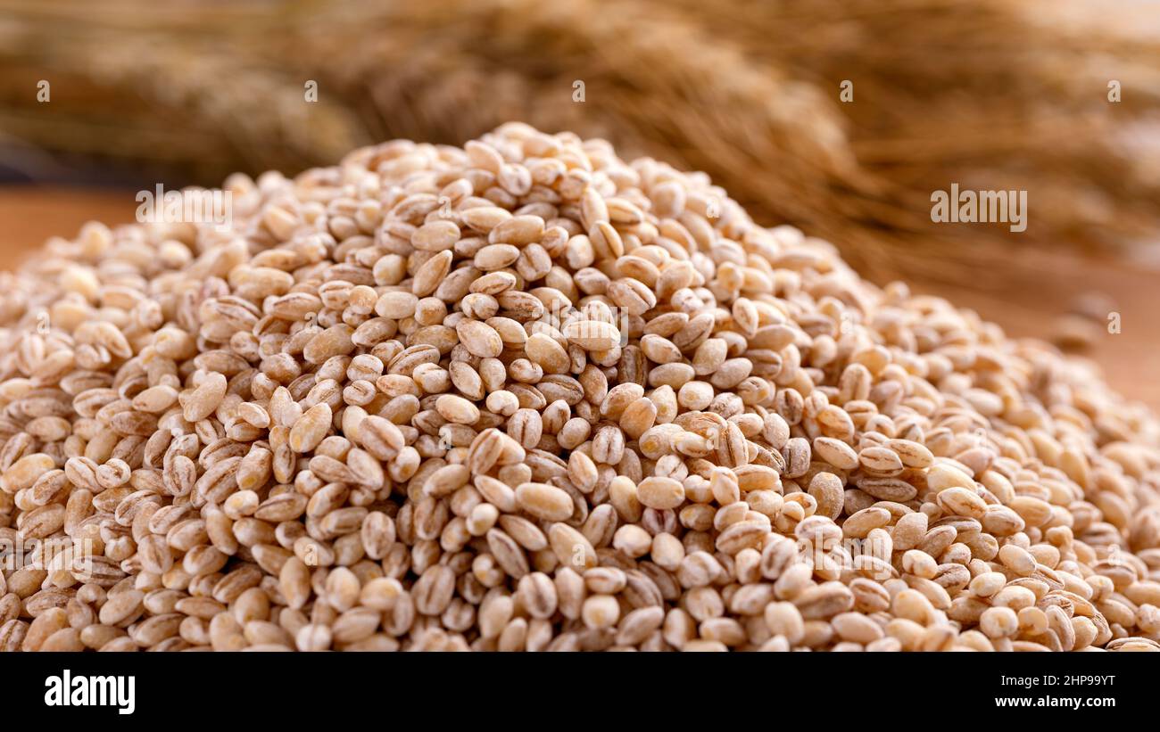 Raw organic whole grain hi-res stock photography and images - Alamy
