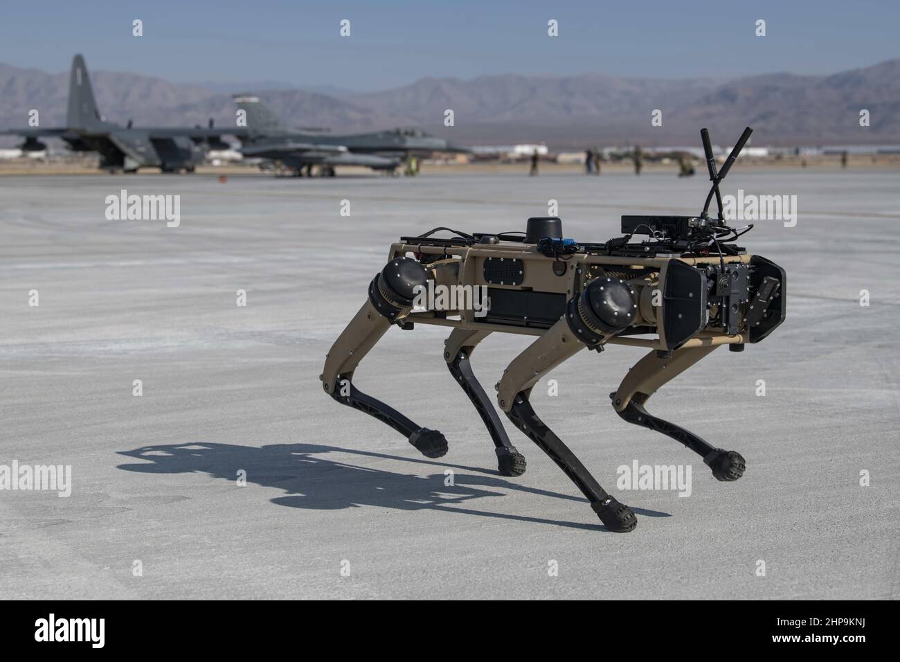 Advanced battle management system hi-res stock photography and images ...