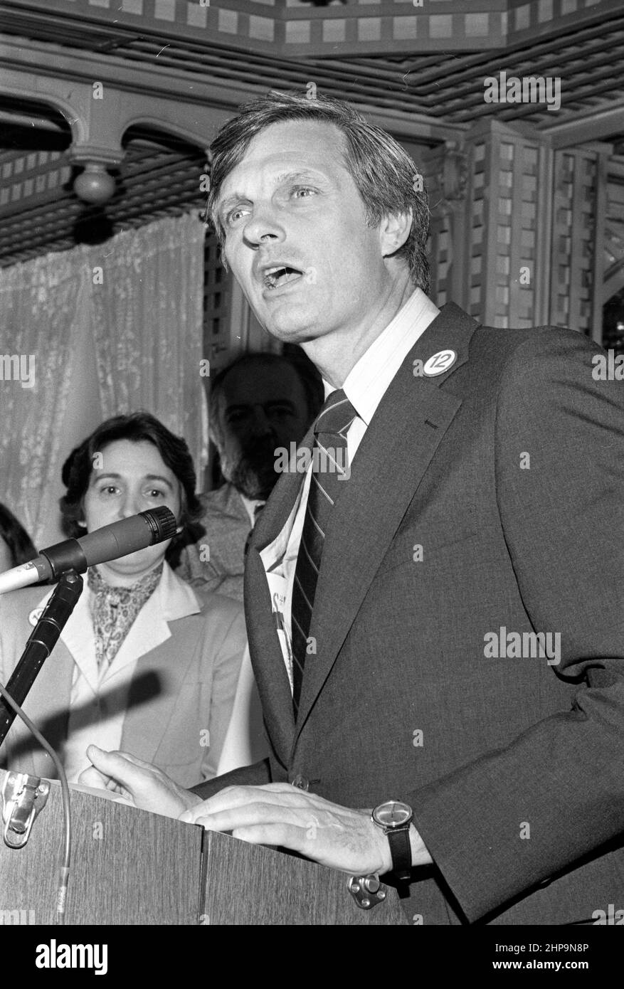 Alan Alda Circa 1980's Credit: Ralph Dominguez/MediaPunch Stock Photo ...