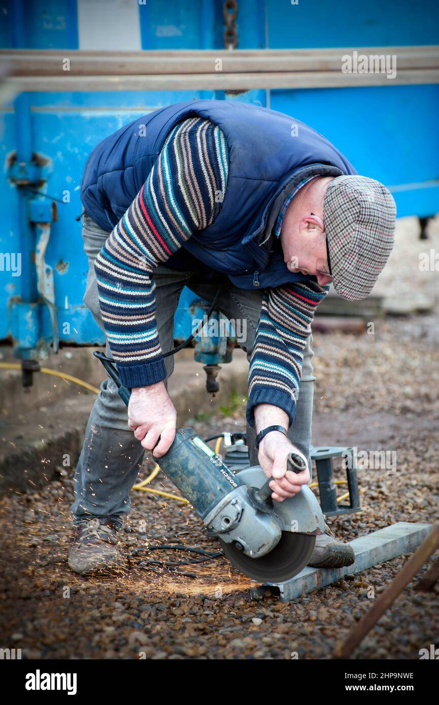 Disc cutter hi-res stock photography and images - Alamy