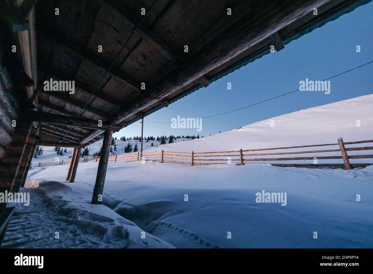 Platform slope station train hi-res stock photography and images - Alamy