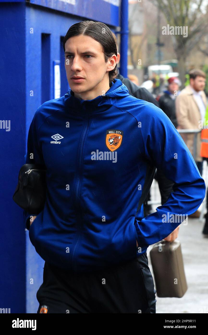 Alfie Jones #5 of Hull City arriving at the ground Stock Photo - Alamy