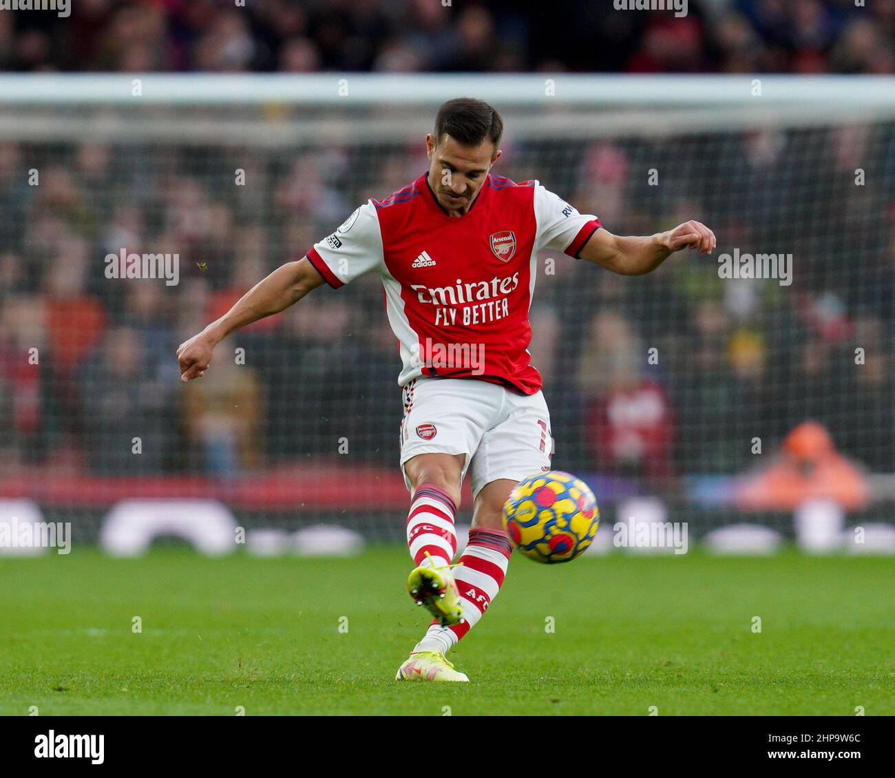 Cédric soares arsenal hi-res stock photography and images - Alamy