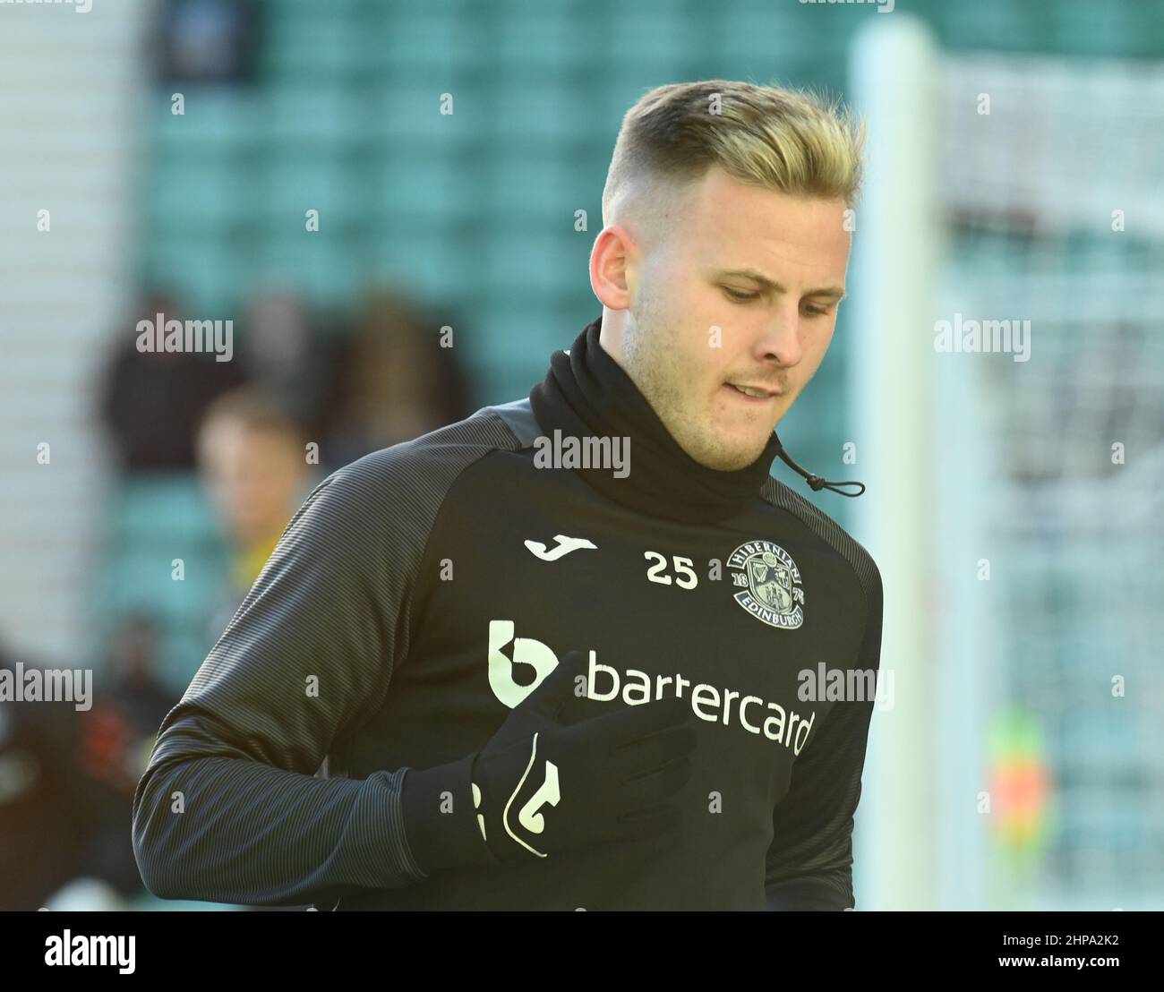 Hibs forward hi-res stock photography and images - Alamy