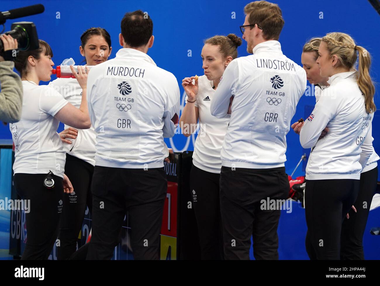 Great Britain's Hailey Duff, Eve Muirhead, coach David Murdoch ...