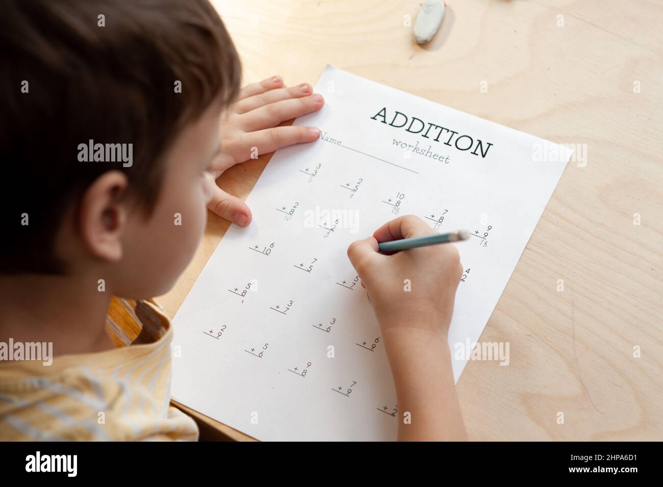 Back view preteen hi-res stock photography and images - Alamy