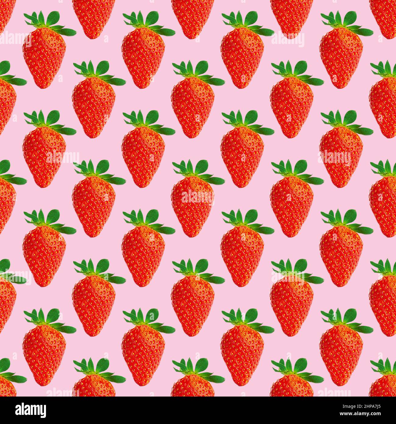 Strawberry seamless pattern. Ripe strawberries isolated on pink ...