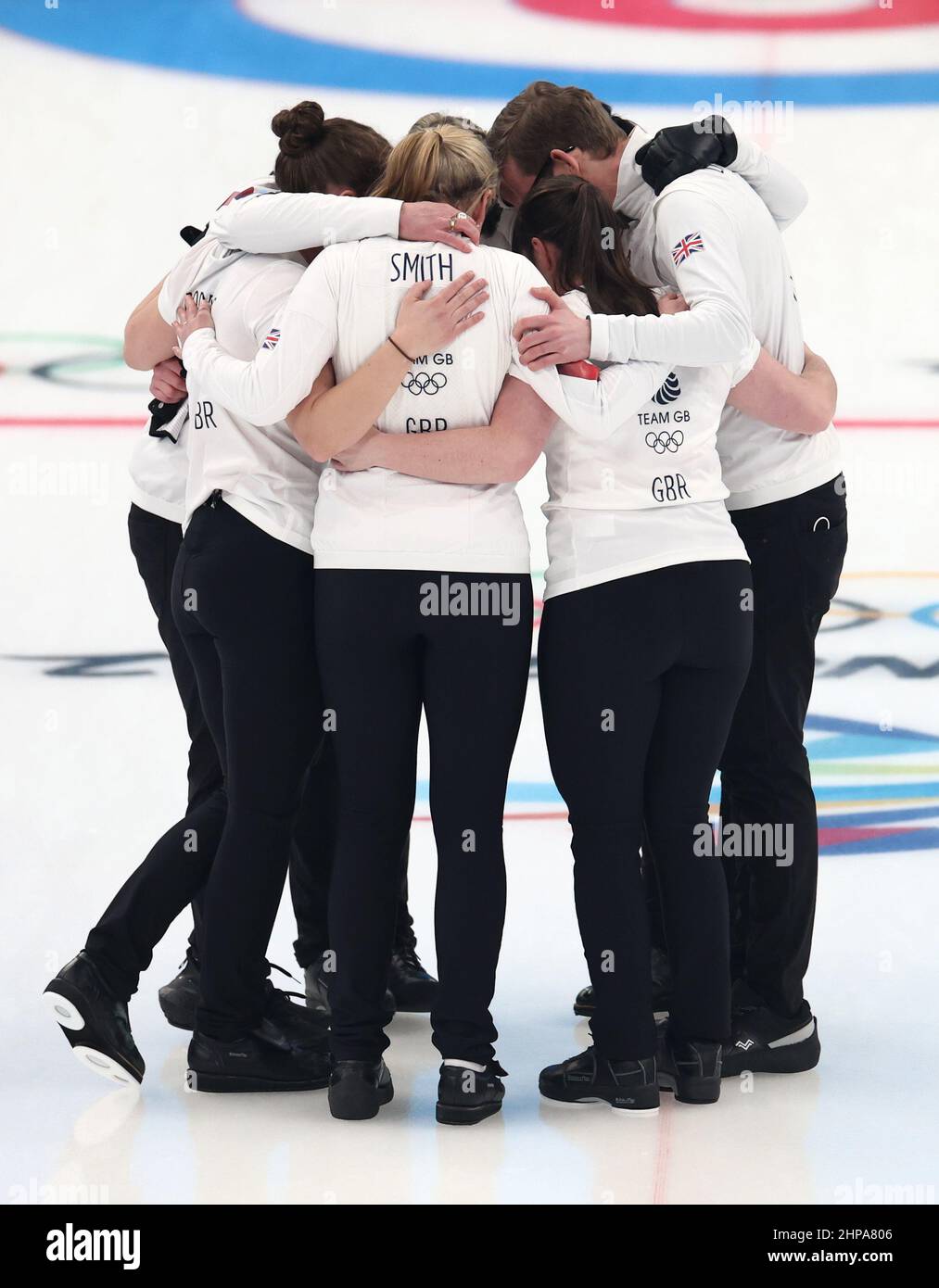 Eve muirhead gold beijing coach hi-res stock photography and images - Alamy
