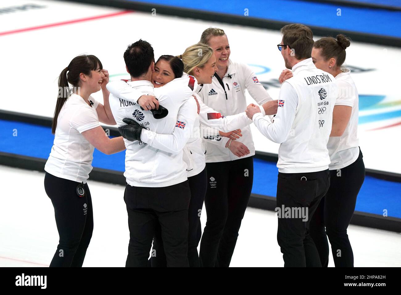 Great Britain coach David Murdoch, Eve Muirhead, Vicky Wright, Jennifer ...