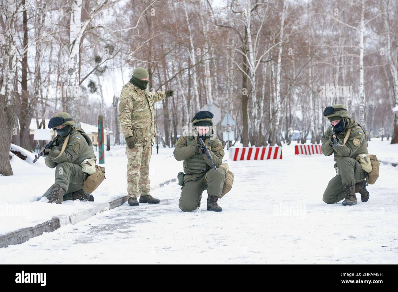 Ambush position hi-res stock photography and images - Alamy