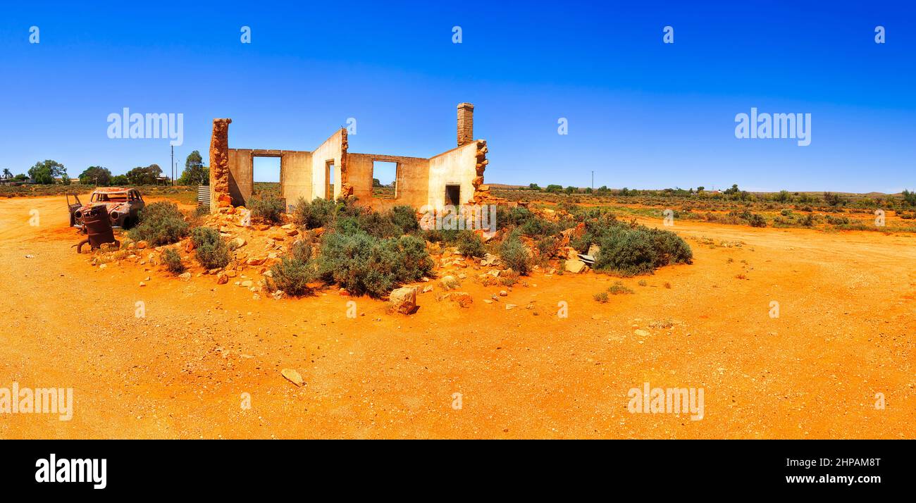 Ruins of old brick house on yards of ghost town Silverton in outback ...