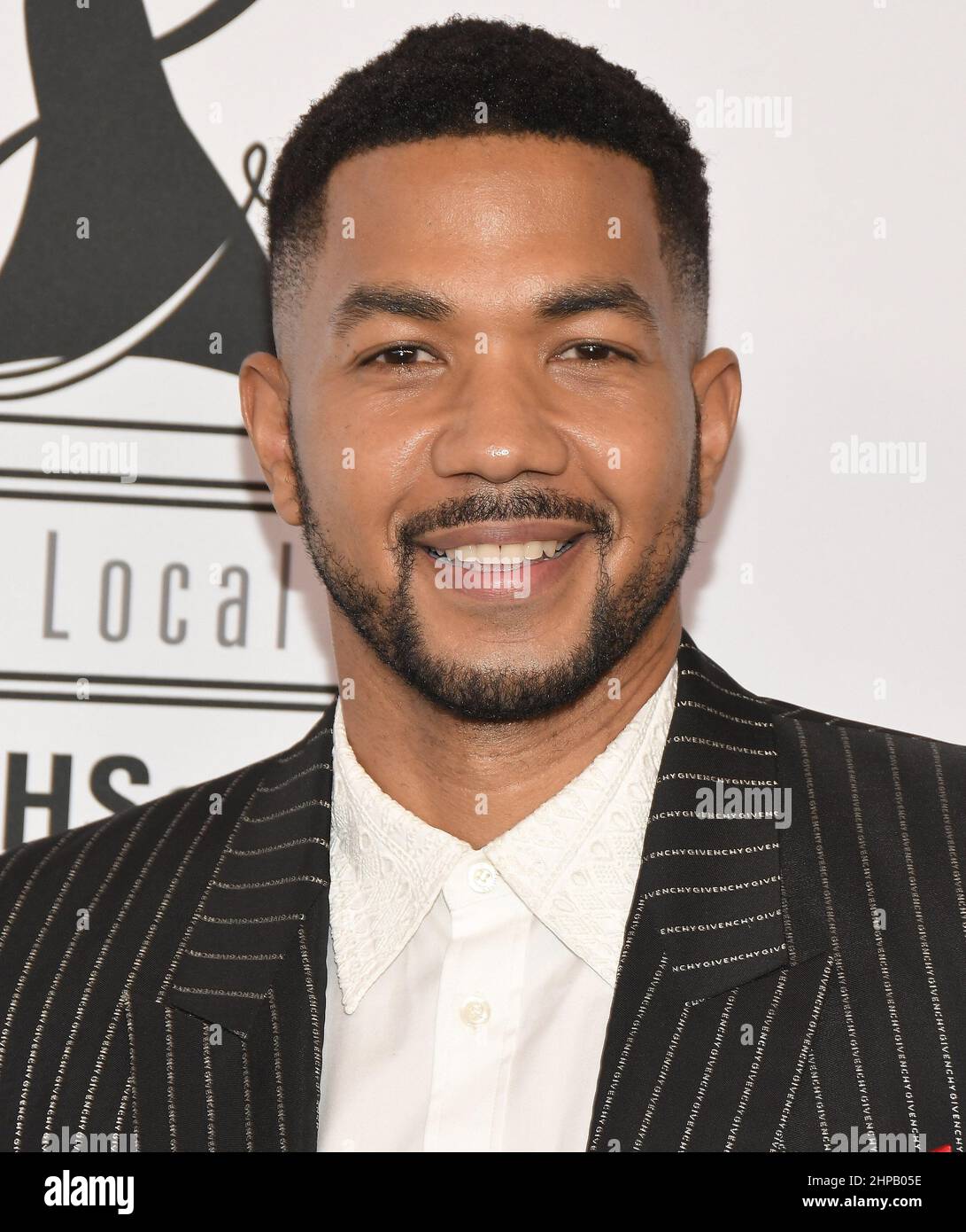 Alano Miller arrives at the 9th Annual Make-Up Artists & Hair Stylists ...