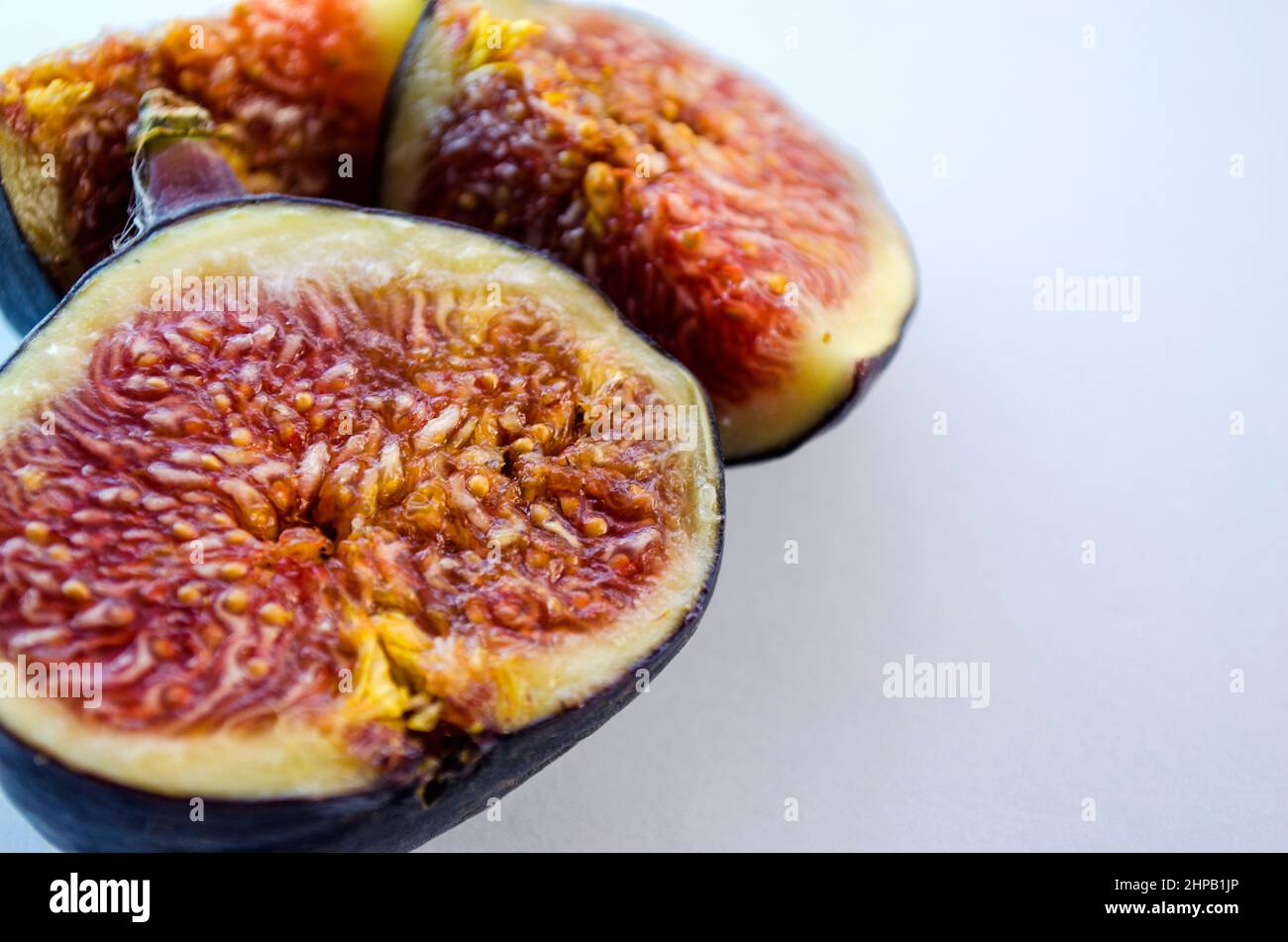 Figs slice hi-res stock photography and images - Alamy