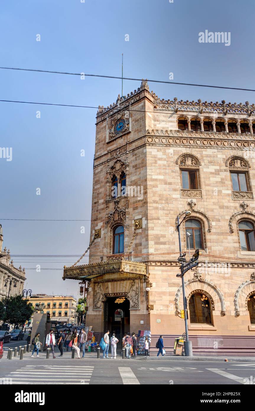 Mexico city post office hi-res stock photography and images - Alamy