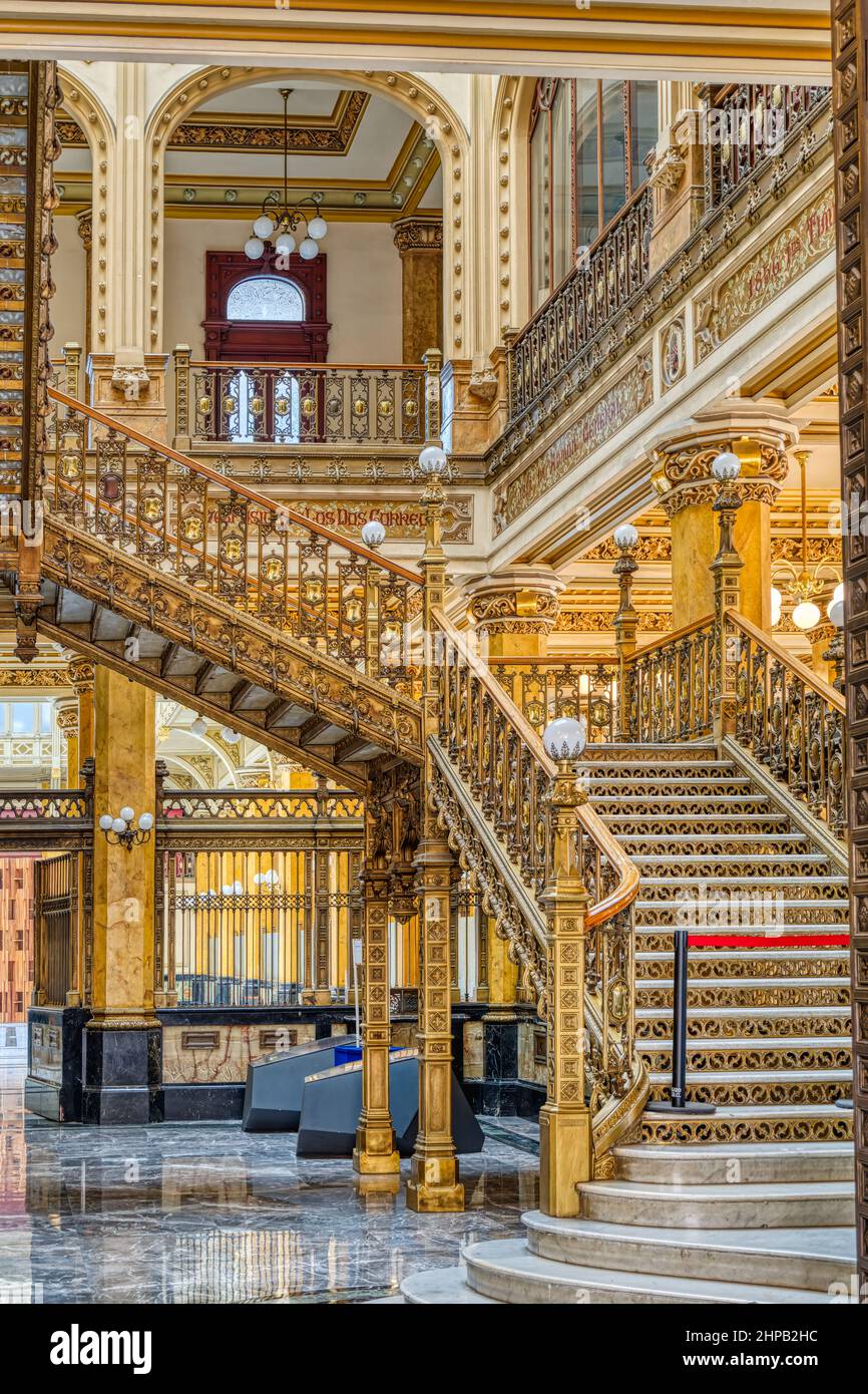 Mexico City, Post office building Stock Photo - Alamy