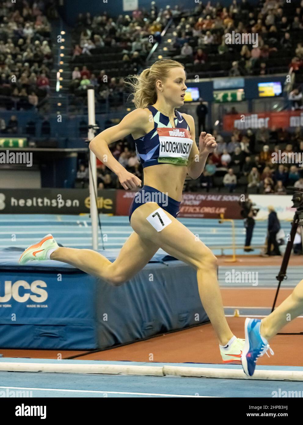 Keely Hodgkinson of Great Britain & NI on her way to breaking the ...