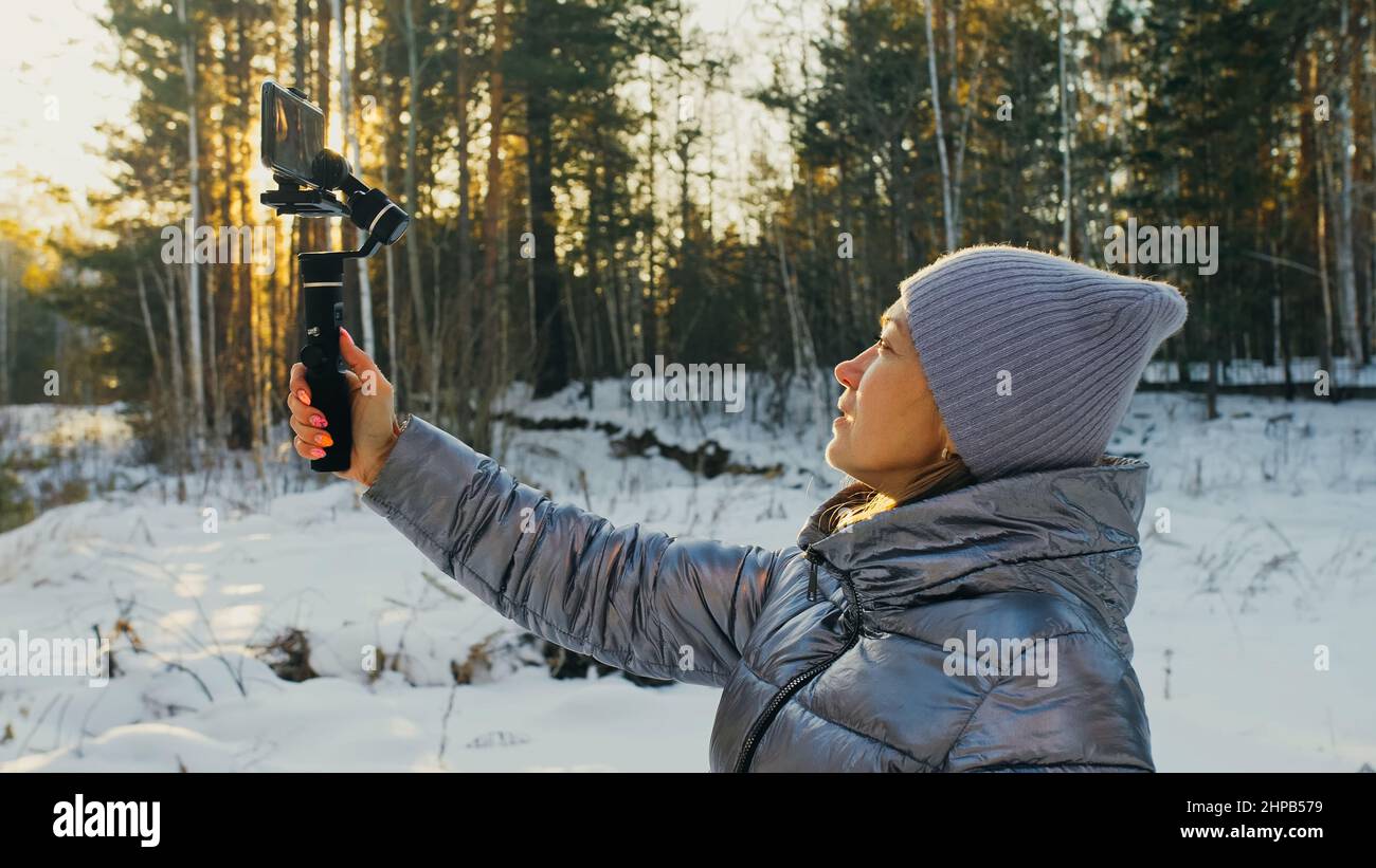 Slow motion video person hand hi-res stock photography and images - Alamy