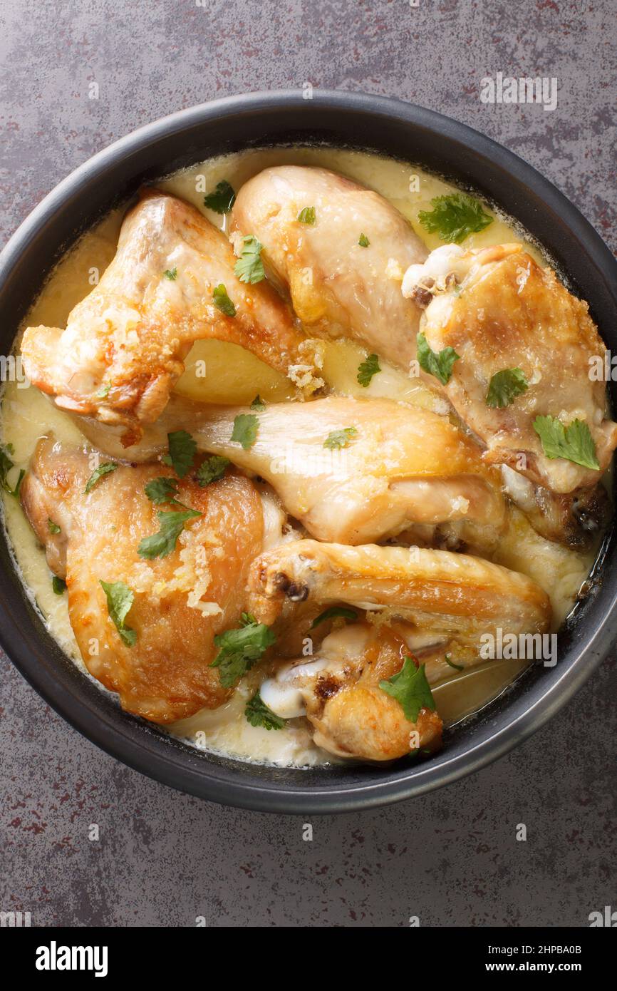 shkmeruli chkmeruli georgian cuisine chicken in a milk garlic sauce ...