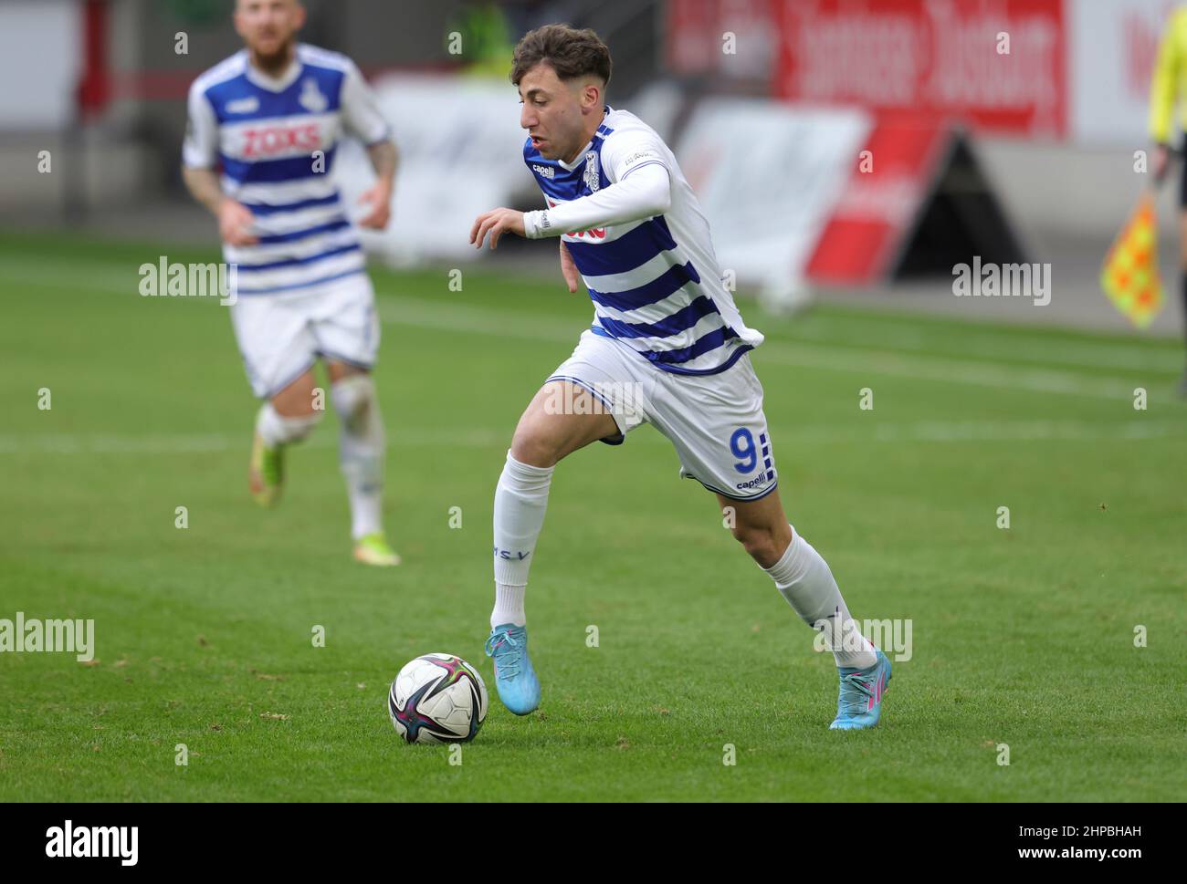 firo: 02/19/2022 Fuvuball: Soccer: 3rd Bundesliga, season 2021/2022 MSV ...