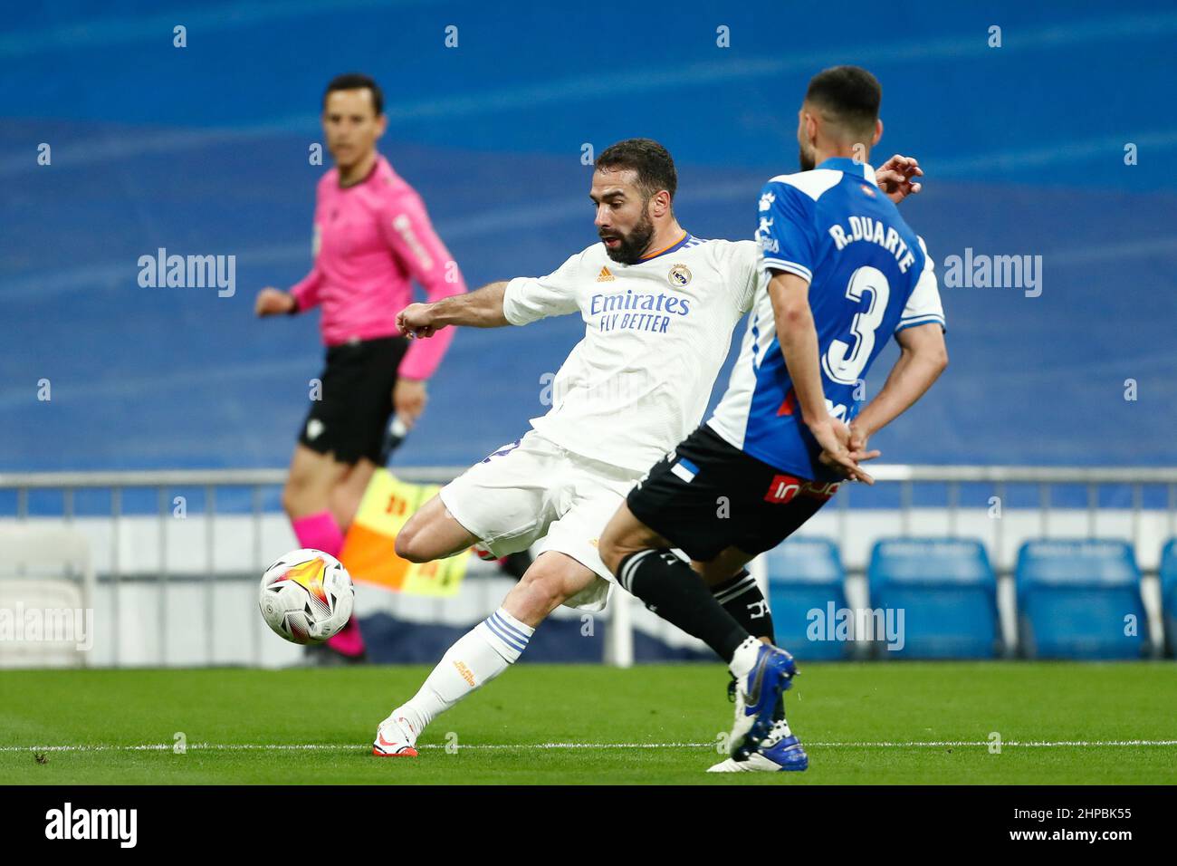 Daniel Carvajal of Real Madrid and Ruben Duarte of Alaves during the ...