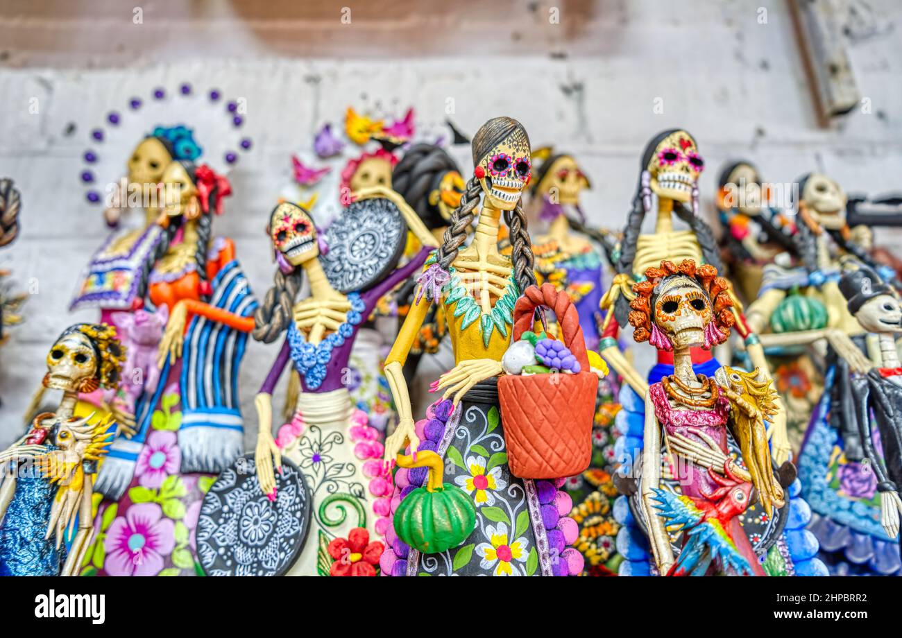 Mexican traditional crafts Stock Photo - Alamy