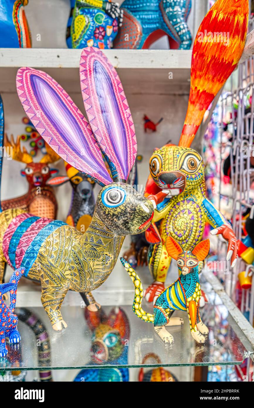 Mexican traditional crafts Stock Photo - Alamy