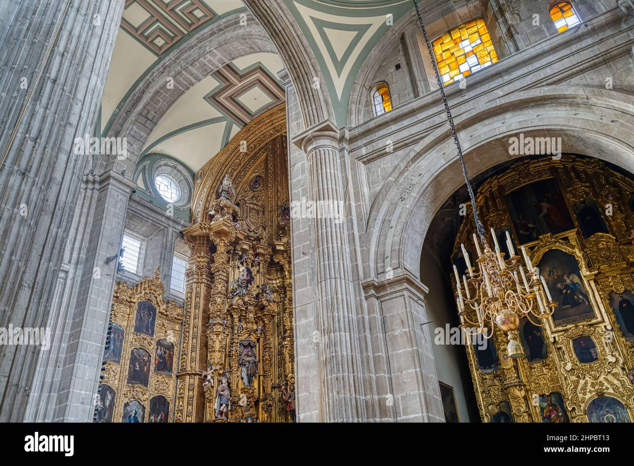 Mexico City cathedral interior Stock Photo - Alamy
