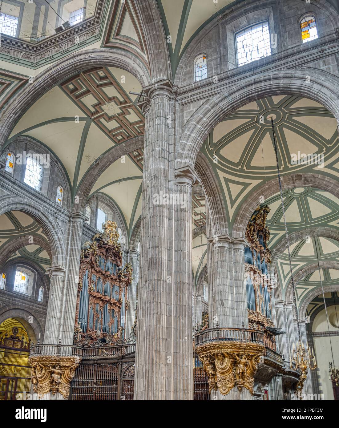 Mexico City cathedral interior Stock Photo - Alamy