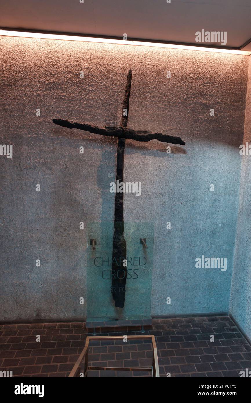 Coventry Cathedral charred cross Stock Photo - Alamy