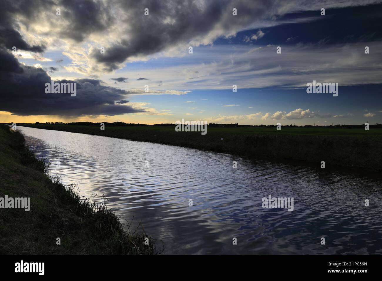 Forty foot hi-res stock photography and images - Alamy