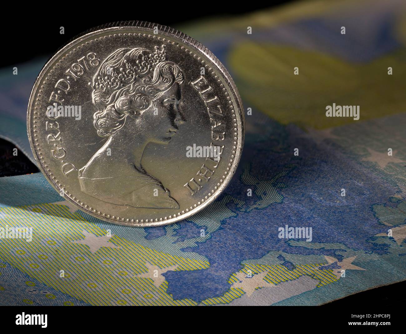 Queen Elizabeth Coin Overlooking Europe on 20 Euro Bank Note Stock ...