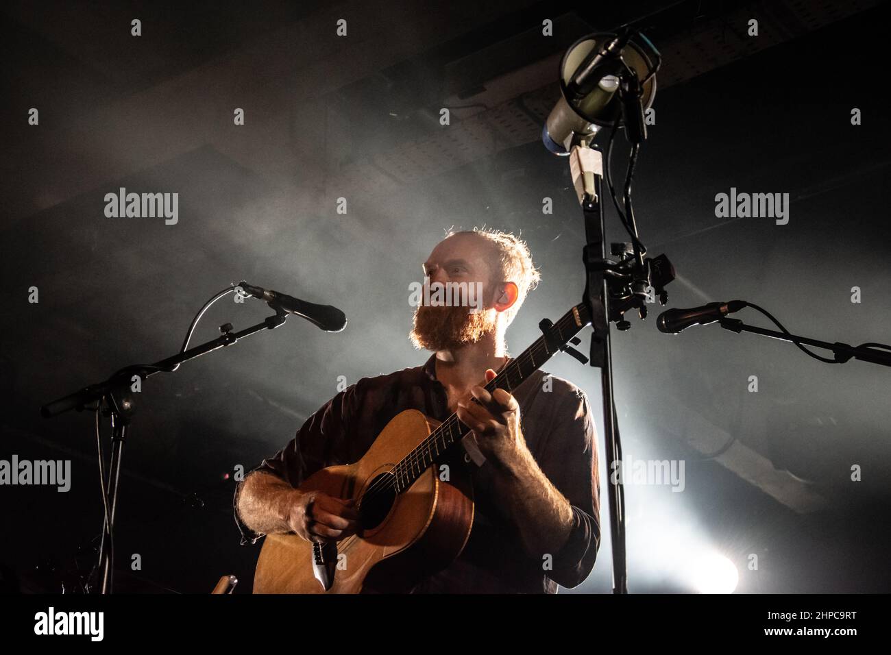 Newton faulkner singer hi-res stock photography and images - Alamy